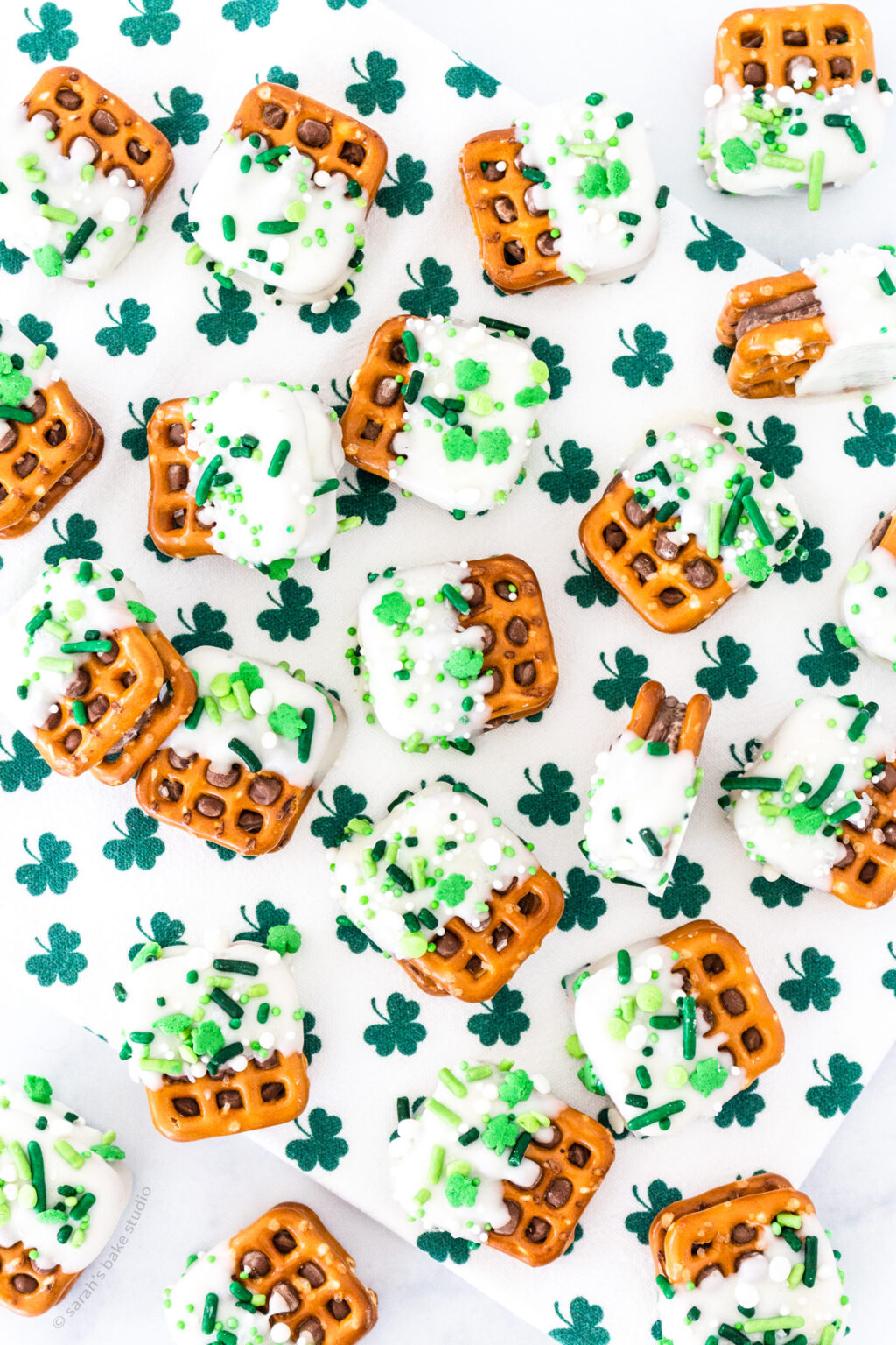St. Patrick's Day Rolo Pretzel Bites • Sarahs Bake Studio